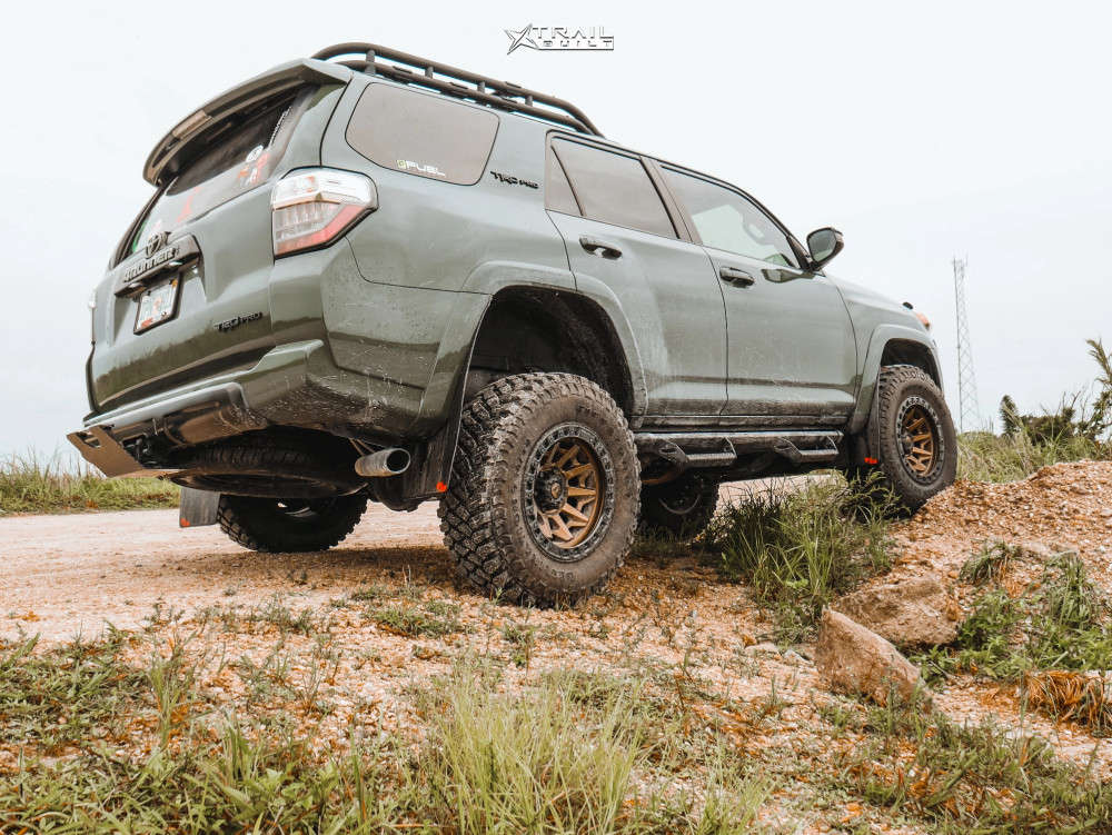 2020 Toyota 4Runner Wheel Offset Slightly Aggressive Leveling Kit ...