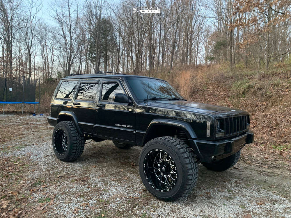2000 Jeep Cherokee Lifted