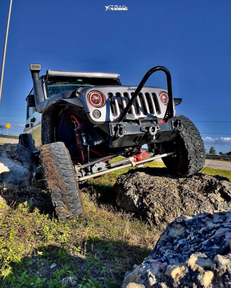 2015 Jeep Wrangler Wheel Offset Aggressive > 1" Outside Fender ...