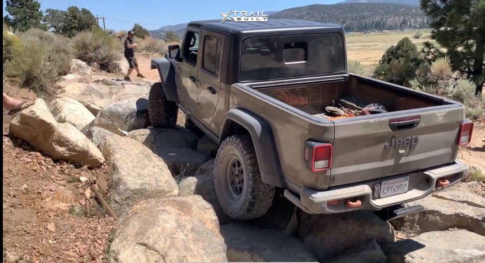 2020 Jeep Gladiator Wheel Offset Aggressive > 1" Outside Fender ...