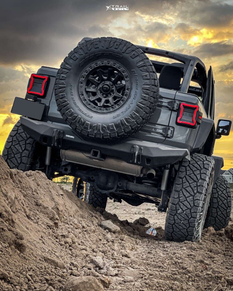 2018 Jeep Wrangler Wheel Offset Aggressive > 1" Outside Fender ...