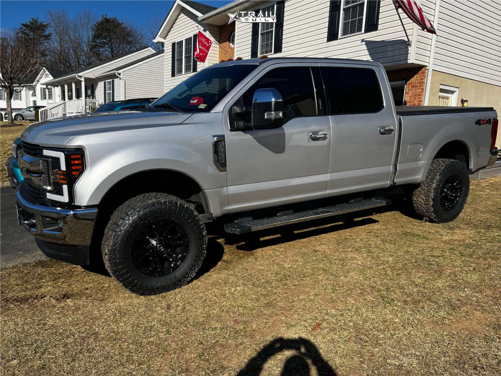 2017 Ford F-250 Super Duty Wheel Offset Aggressive > 1" Outside Fender ...