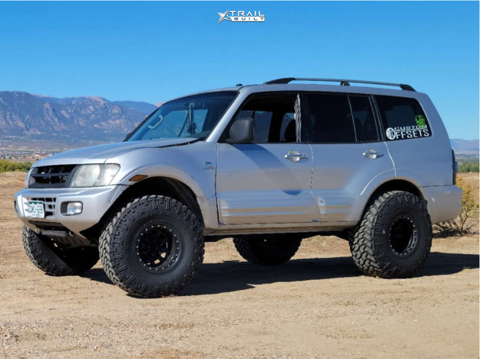 2001 Mitsubishi Montero Wheel Offset Aggressive > 1" Outside Fender ...