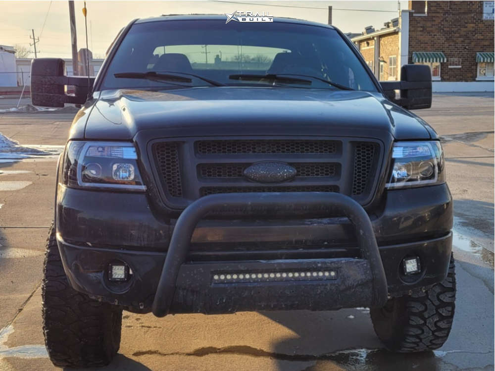 2008 Ford F-150 Wheel Offset Aggressive > 1" Outside Fender Leveling ...