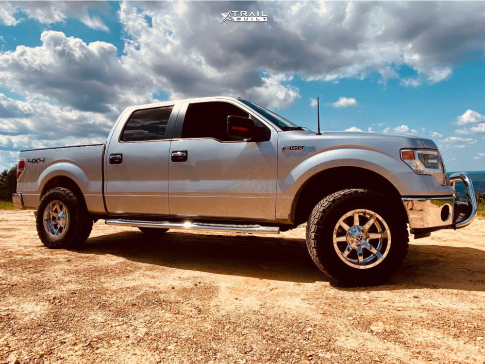 2014 Ford F-150 Wheel Offset Aggressive > 1" Outside Fender Leveling ...