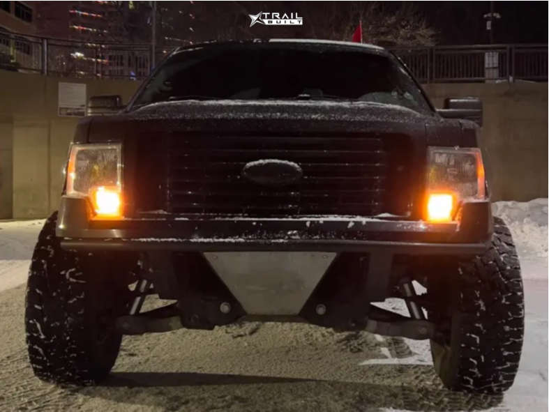 2014 Ford F-150 Wheel Offset Super Aggressive 3"-5" Leveling Kit | 2134976 | TrailBuilt Off-Road