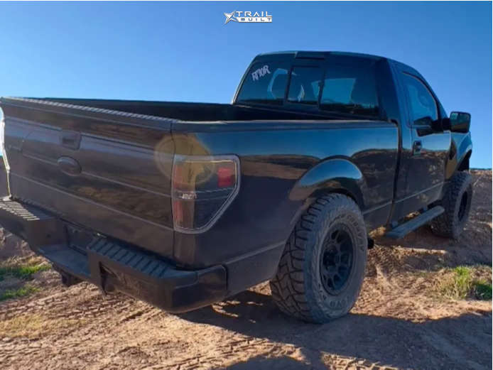 2014 Ford F-150 Wheel Offset Super Aggressive 3"-5" Leveling Kit | 2134976 | TrailBuilt Off-Road