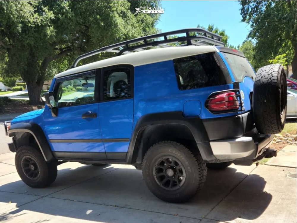 2007 Toyota FJ Cruiser Wheel Offset Aggressive > 1" Outside Fender ...