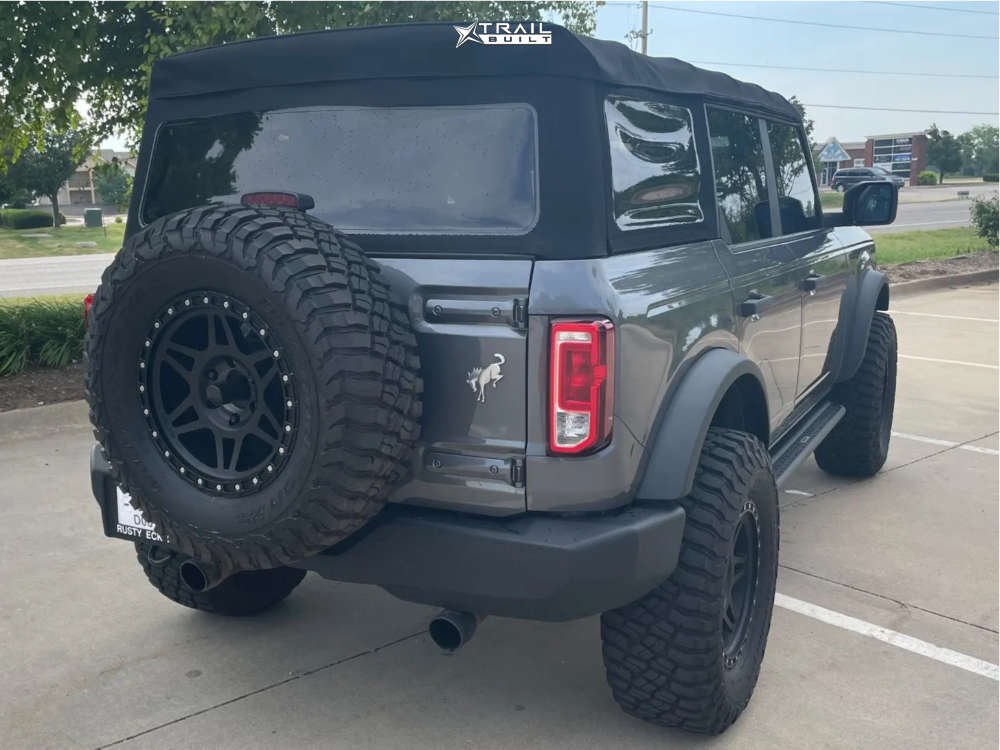 2021 Ford Bronco Wheel Offset Aggressive > 1" Outside Fender Leveling ...
