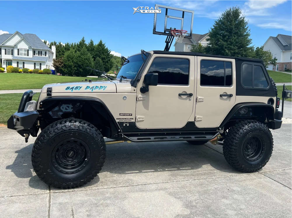 2016 Jeep Wrangler Wheel Offset Aggressive > 1" Outside Fender ...