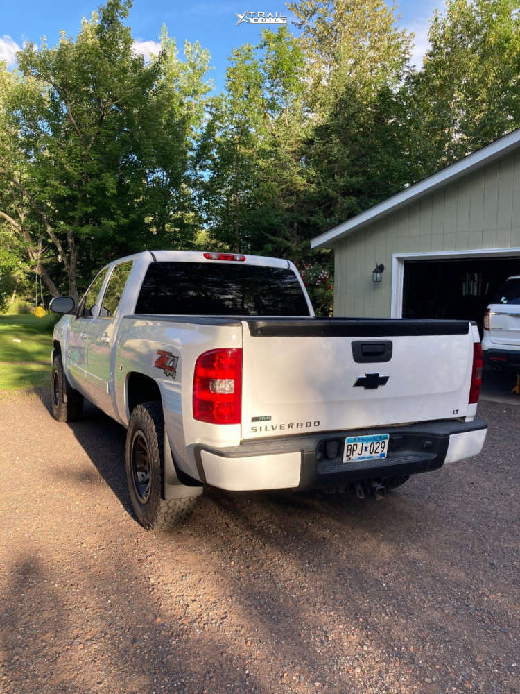 2011 Chevrolet Silverado 1500 Wheel Offset Slightly Aggressive Leveling ...