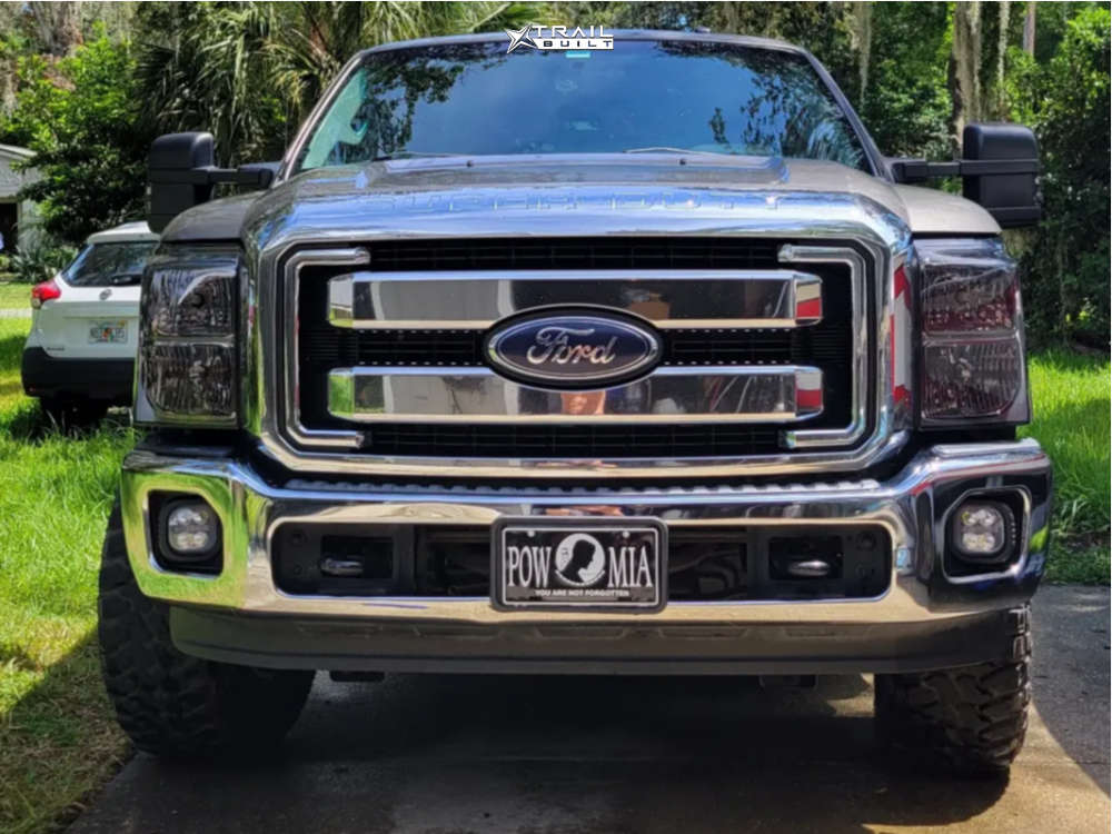 2012 Ford F-250 Super Duty Wheel Offset Aggressive > 1" Outside Fender ...