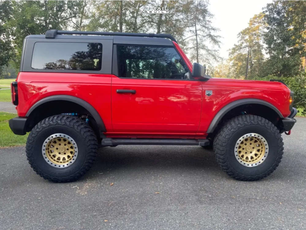 2021 Ford Bronco Wheel Offset Aggressive > 1" Outside Fender Suspension ...