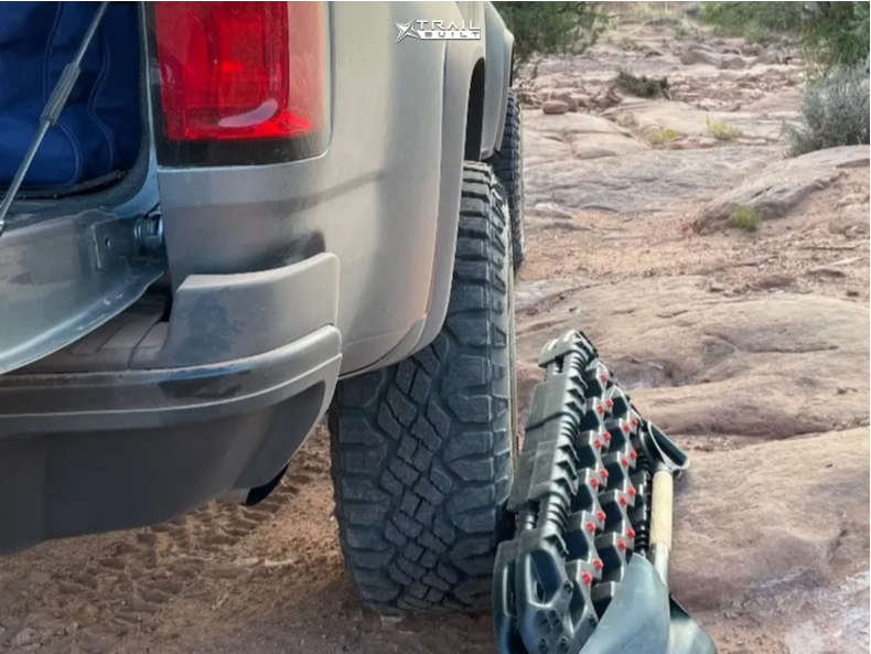 2021 Chevrolet Colorado Wheel Offset Aggressive > 1" Outside Fender ...