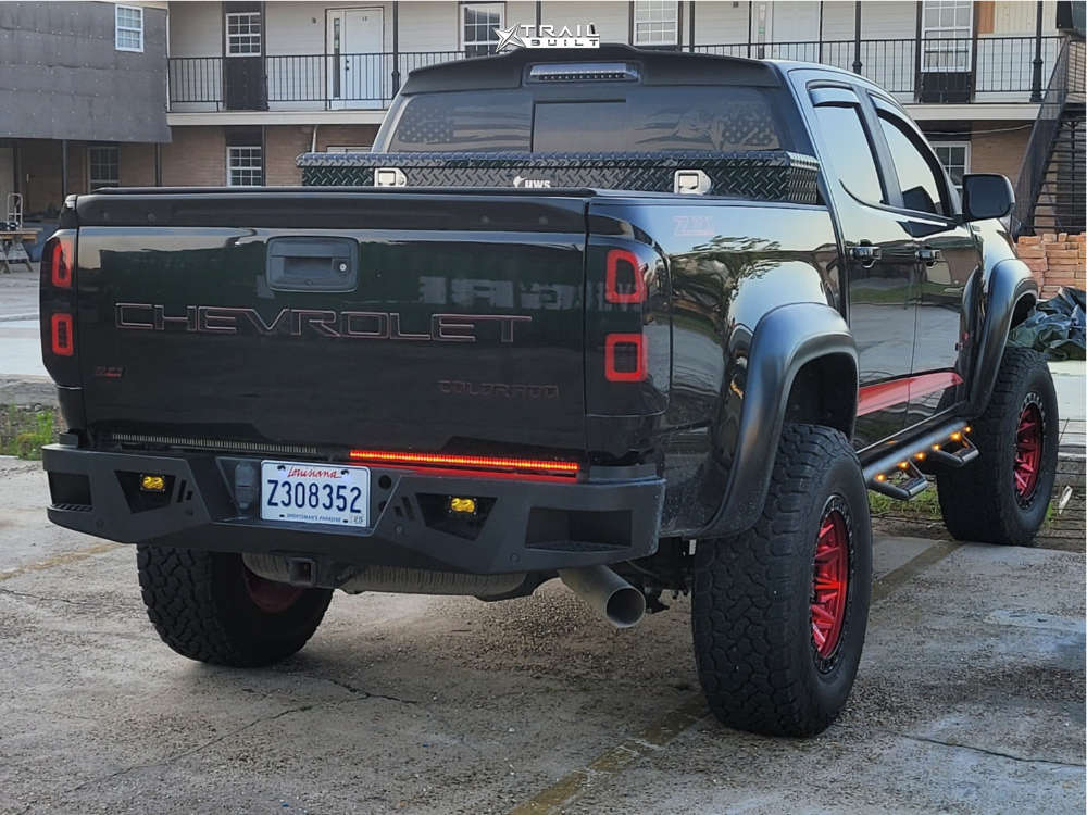 2019 Chevrolet Colorado Wheel Offset Aggressive > 1" Outside Fender ...