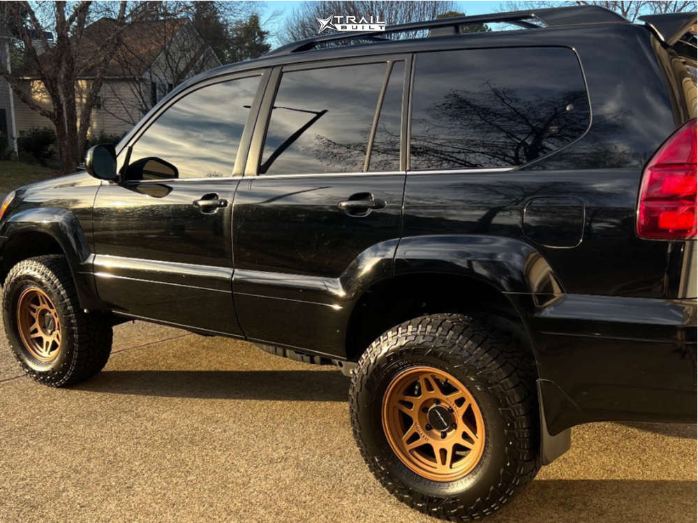 2005 Lexus GX470 Wheel Offset Aggressive > 1" Outside Fender Suspension ...