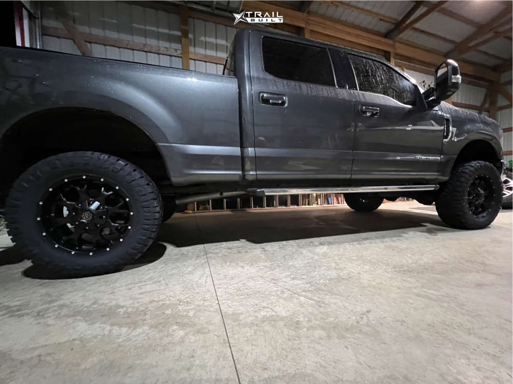 2017 Ford F-250 Super Duty Wheel Offset Aggressive > 1" Outside Fender ...