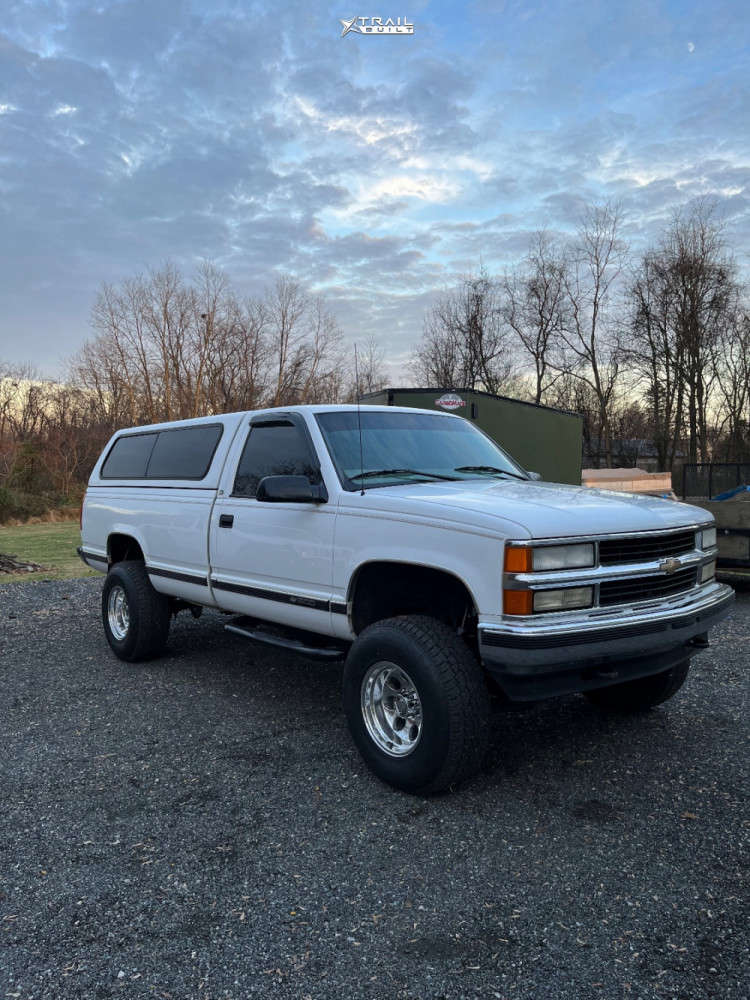 1998 Chevrolet K1500 Wheel Offset Aggressive > 1" Outside Fender ...