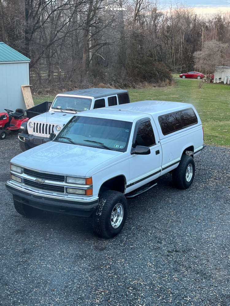 1998 Chevrolet K1500 Wheel Offset Aggressive > 1" Outside Fender ...
