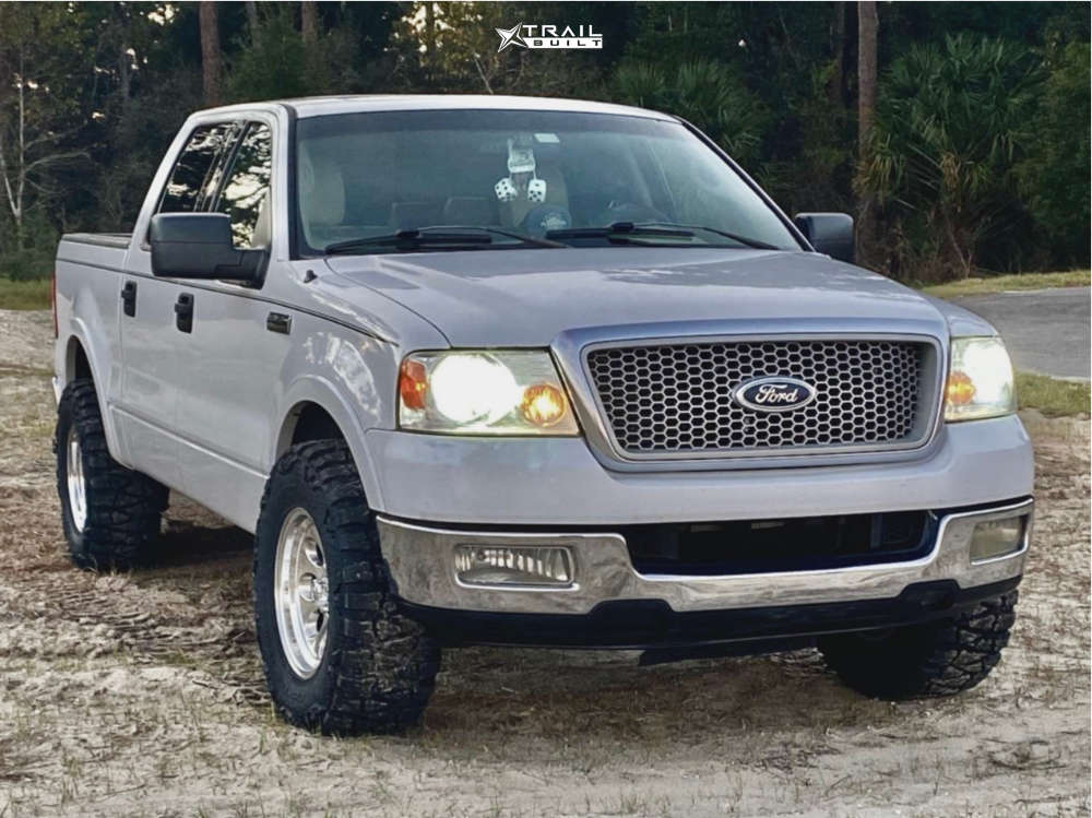 2004 Ford F-150 Wheel Offset Aggressive > 1" Outside Fender Leveling ...