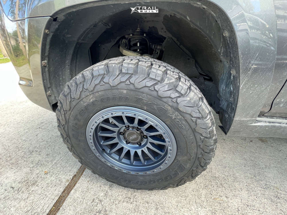 2011 Toyota 4Runner Wheel Offset Aggressive > 1" Outside Fender ...