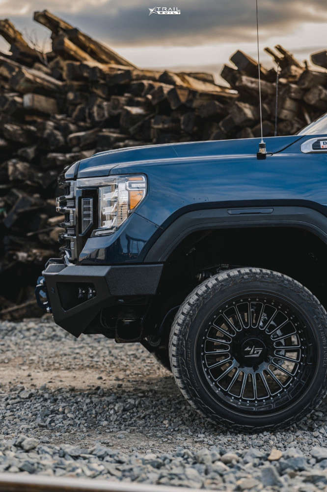 2022 GMC Sierra 3500 HD Wheel Offset Aggressive > 1" Outside Fender ...