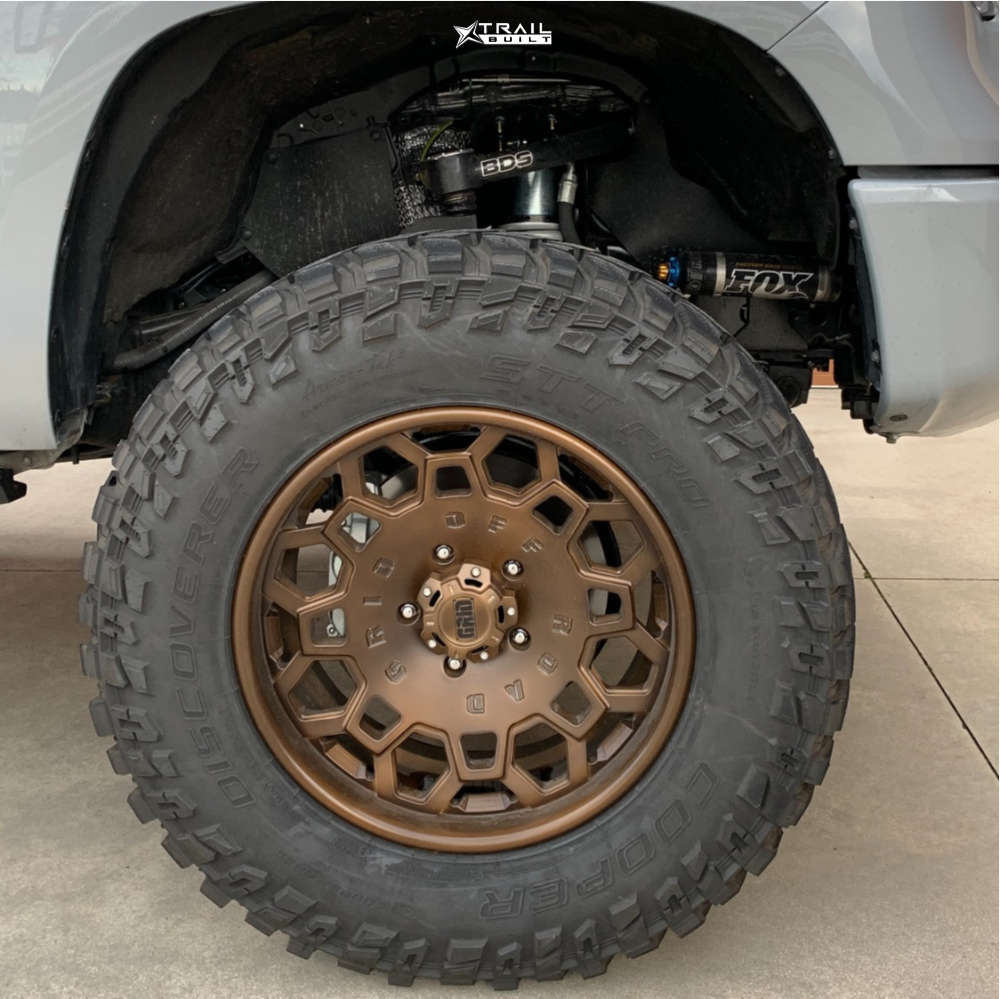 2019 Toyota Tundra Wheel Offset Aggressive > 1" Outside Fender ...