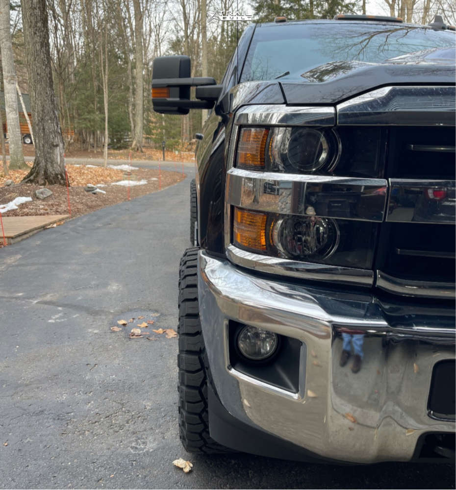 2018 Chevrolet Silverado 3500 HD Wheel Offset Aggressive > 1" Outside ...