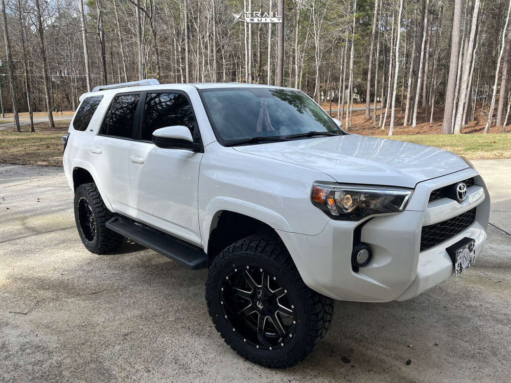 2015 Toyota 4Runner Wheel Offset Aggressive > 1" Outside Fender ...