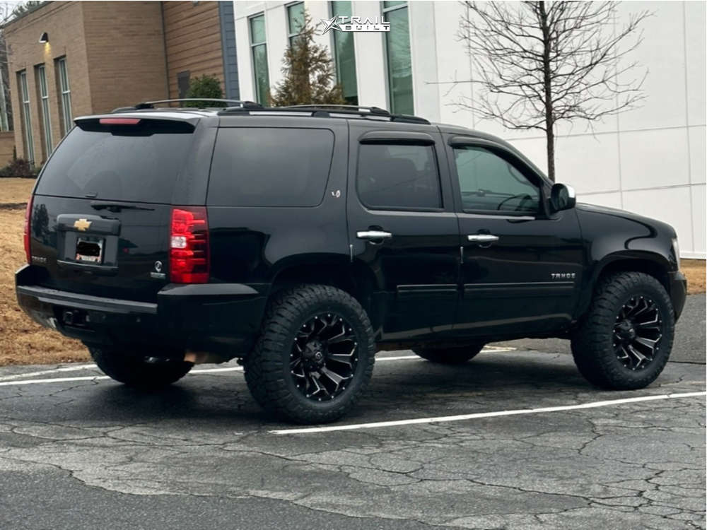 2012 Chevrolet Tahoe Wheel Offset Aggressive > 1" Outside Fender ...