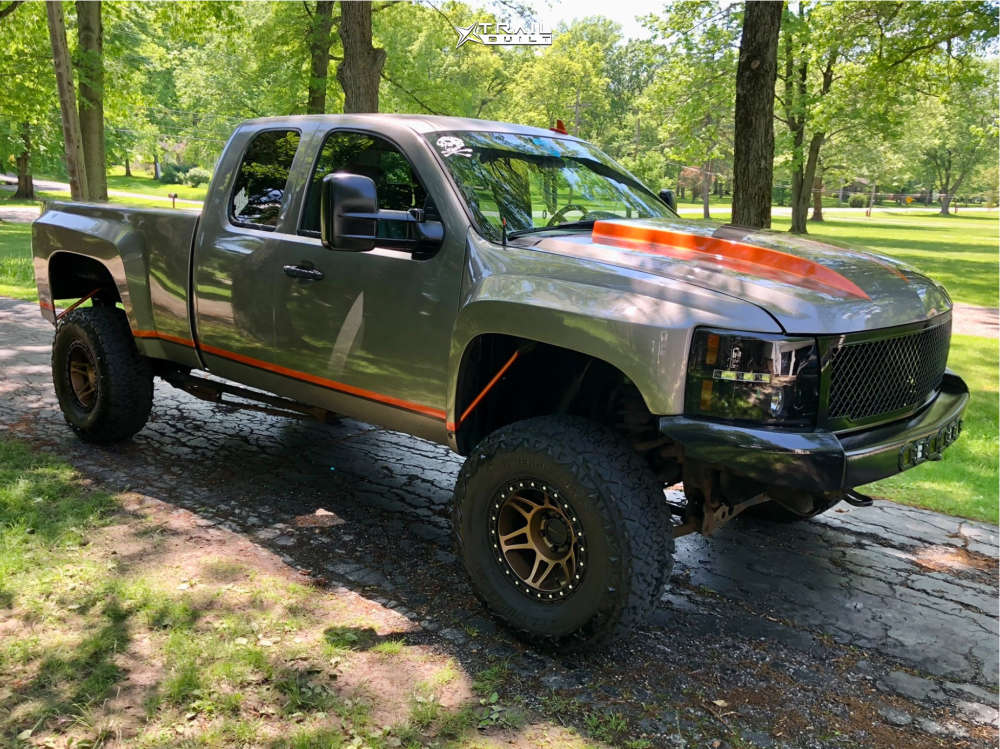 2007 GMC Sierra 1500 Wheel Offset Aggressive > 1" Outside Fender ...