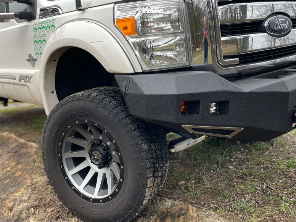 2015 Ford F-250 Super Duty Wheel Offset Aggressive > 1" Outside Fender ...