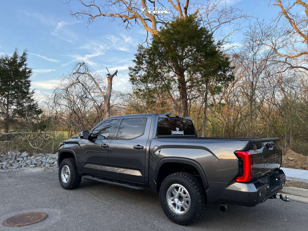 2023 Toyota Tundra Wheel Offset Aggressive > 1" Outside Fender Leveling ...