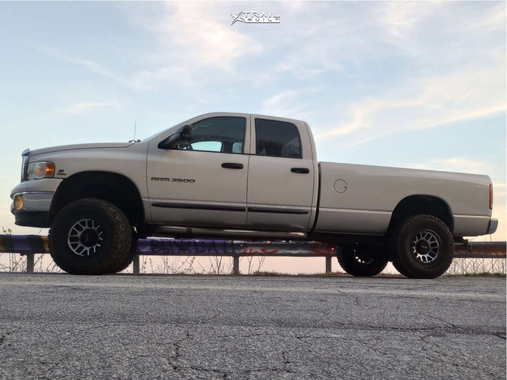 2003 Dodge Ram 2500 Wheel Offset Aggressive > 1" Outside Fender ...