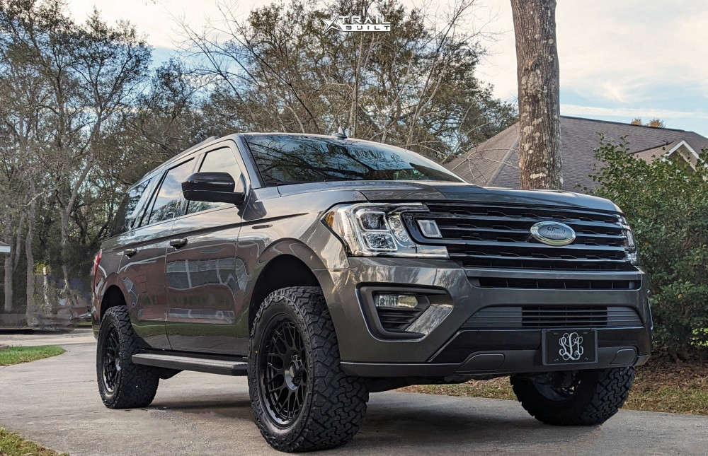 2021 Ford Expedition Wheel Offset Aggressive > 1" Outside Fender ...