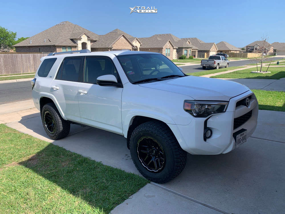 2018 Toyota 4Runner Wheel Offset Aggressive > 1" Outside Fender Stock ...