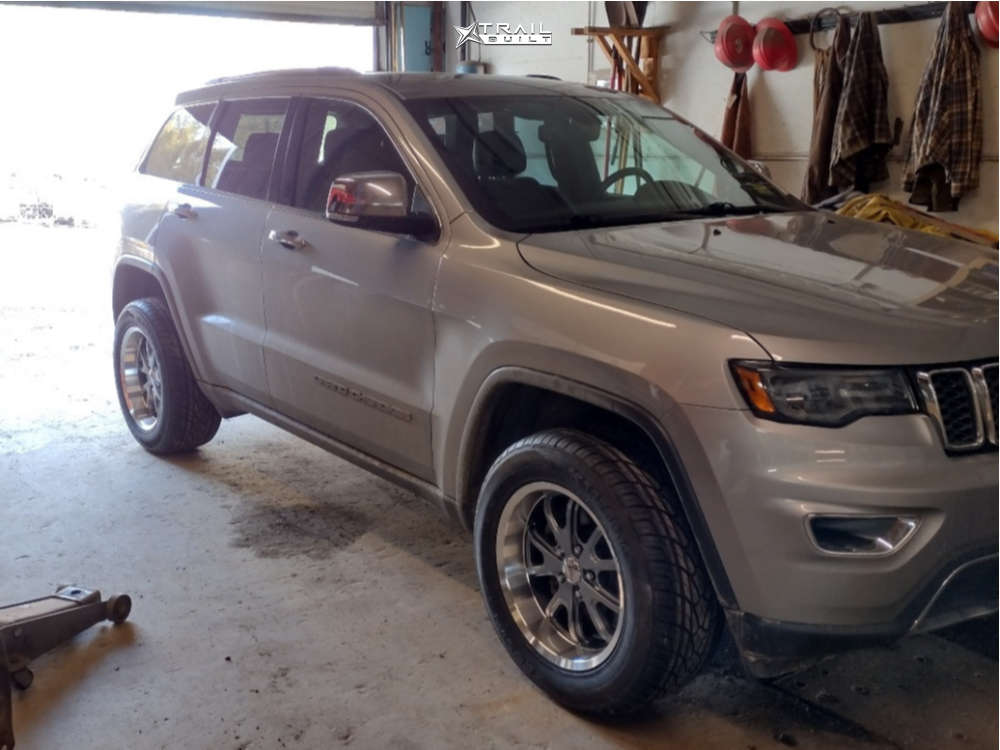 2020 Jeep Grand Cherokee Wheel Offset Aggressive > 1" Outside Fender ...