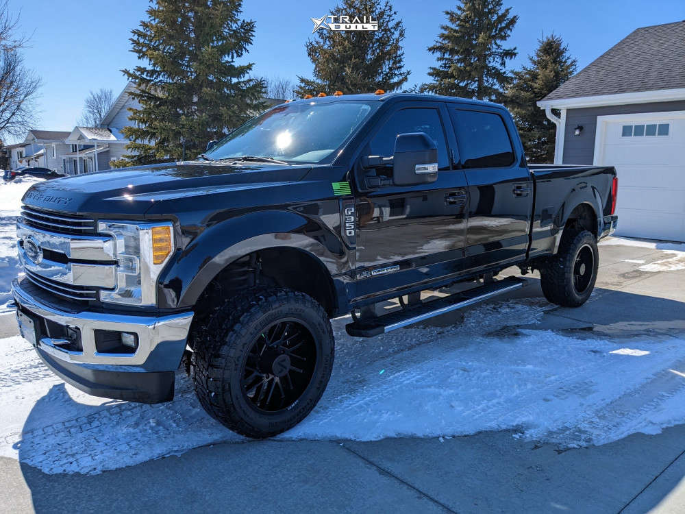 2017 Ford F-350 Super Duty Wheel Offset Aggressive > 1" Outside Fender ...
