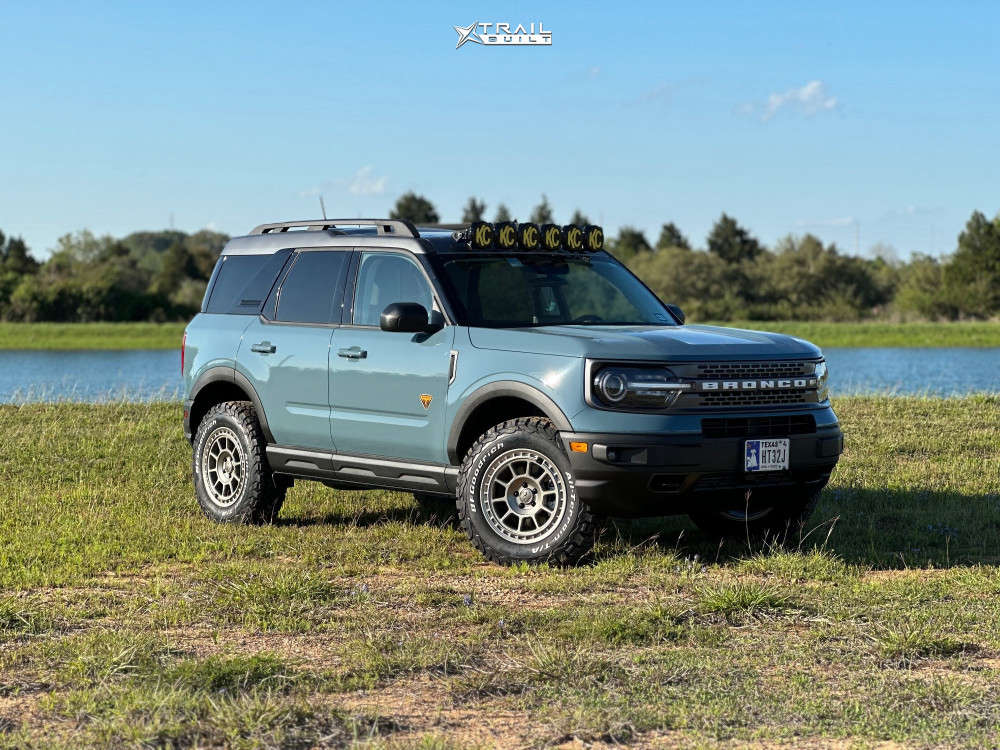 2022 Ford Bronco Sport Wheel Offset Slightly Aggressive Leveling Kit ...