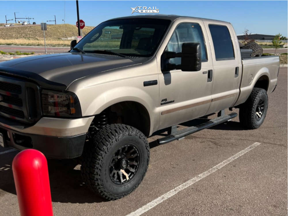 2005 Ford F-250 Super Duty Wheel Offset Aggressive > 1" Outside Fender ...