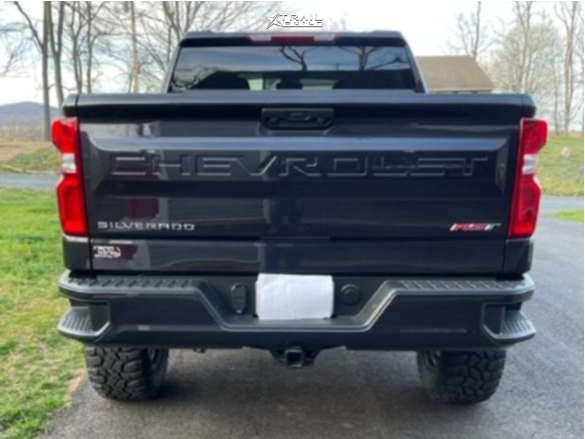 2022 Chevrolet Silverado 1500 Wheel Offset Aggressive > 1" Outside ...