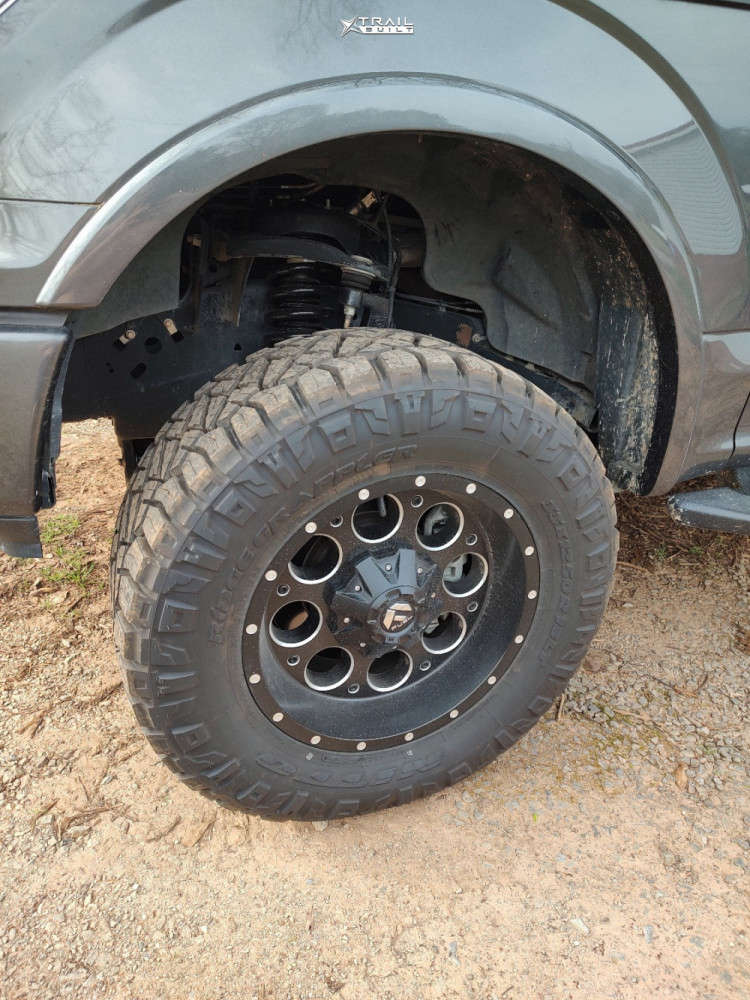 2018 Ford F-150 Wheel Offset Aggressive > 1" Outside Fender Suspension ...