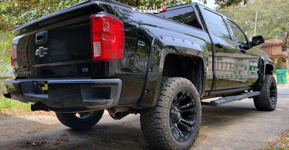 2018 Chevrolet Silverado 1500 Wheel Offset Aggressive > 1" Outside ...