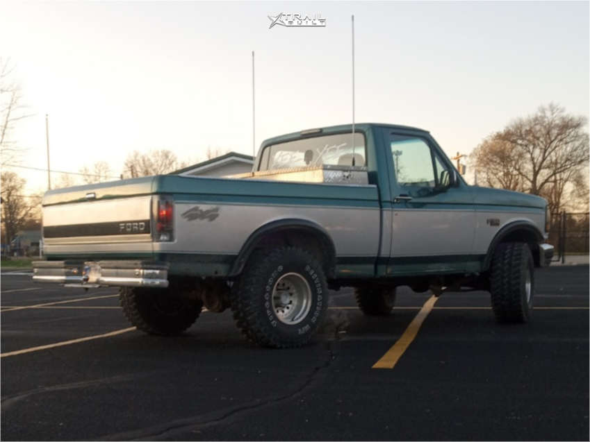 1996 Ford F-150 Wheel Offset Aggressive > 1" Outside Fender Leveling ...