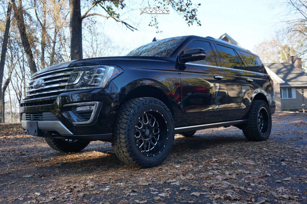 2018 Ford Expedition Wheel Offset Aggressive > 1" Outside Fender ...