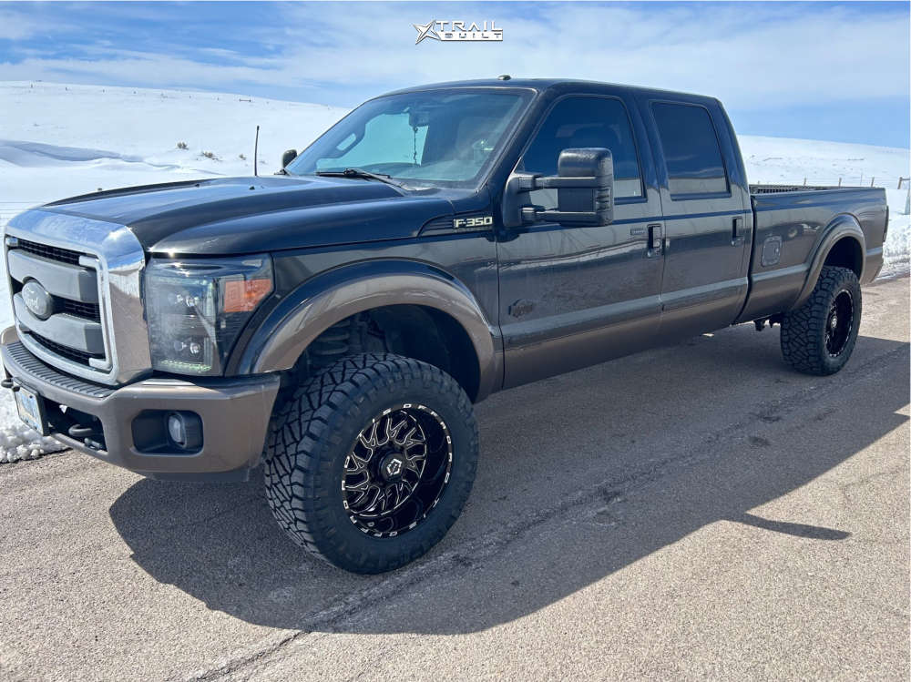 2015 Ford F-350 Super Duty Wheel Offset Aggressive > 1" Outside Fender ...