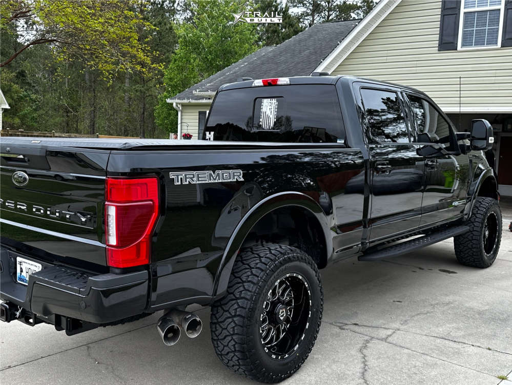 2022 Ford F-250 Super Duty Wheel Offset Aggressive > 1" Outside Fender ...