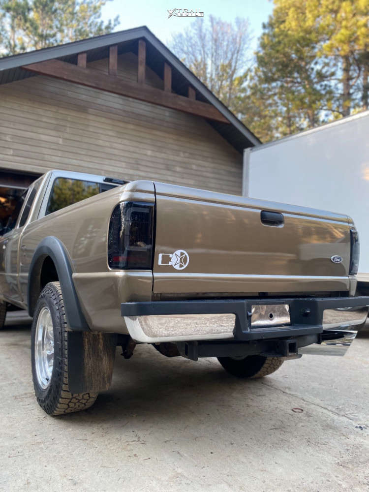 2005 Ford Ranger Wheel Offset Aggressive > 1" Outside Fender Stock ...