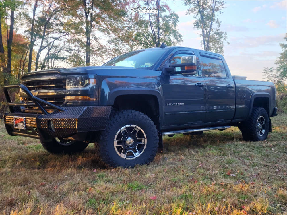 2018 Chevrolet Silverado 1500 Wheel Offset Aggressive > 1" Outside ...