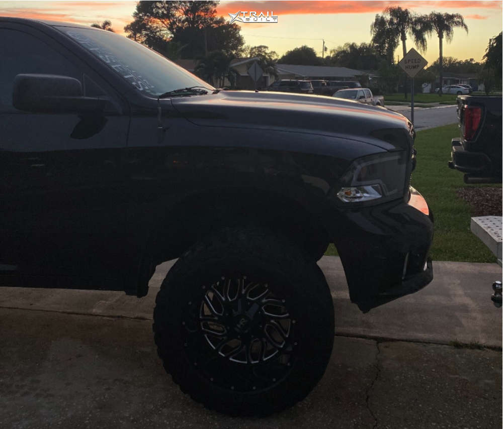 2015 Dodge Ram 1500 Wheel Offset Aggressive > 1" Outside Fender ...